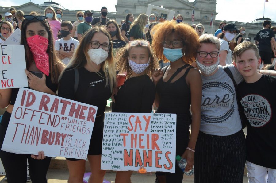 Arkansas cop kills a teenager holding a can of oil; Are media/BLM ...