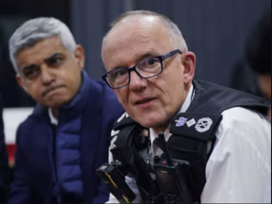 London police commissioner vows to charge foreign citizens with online ...